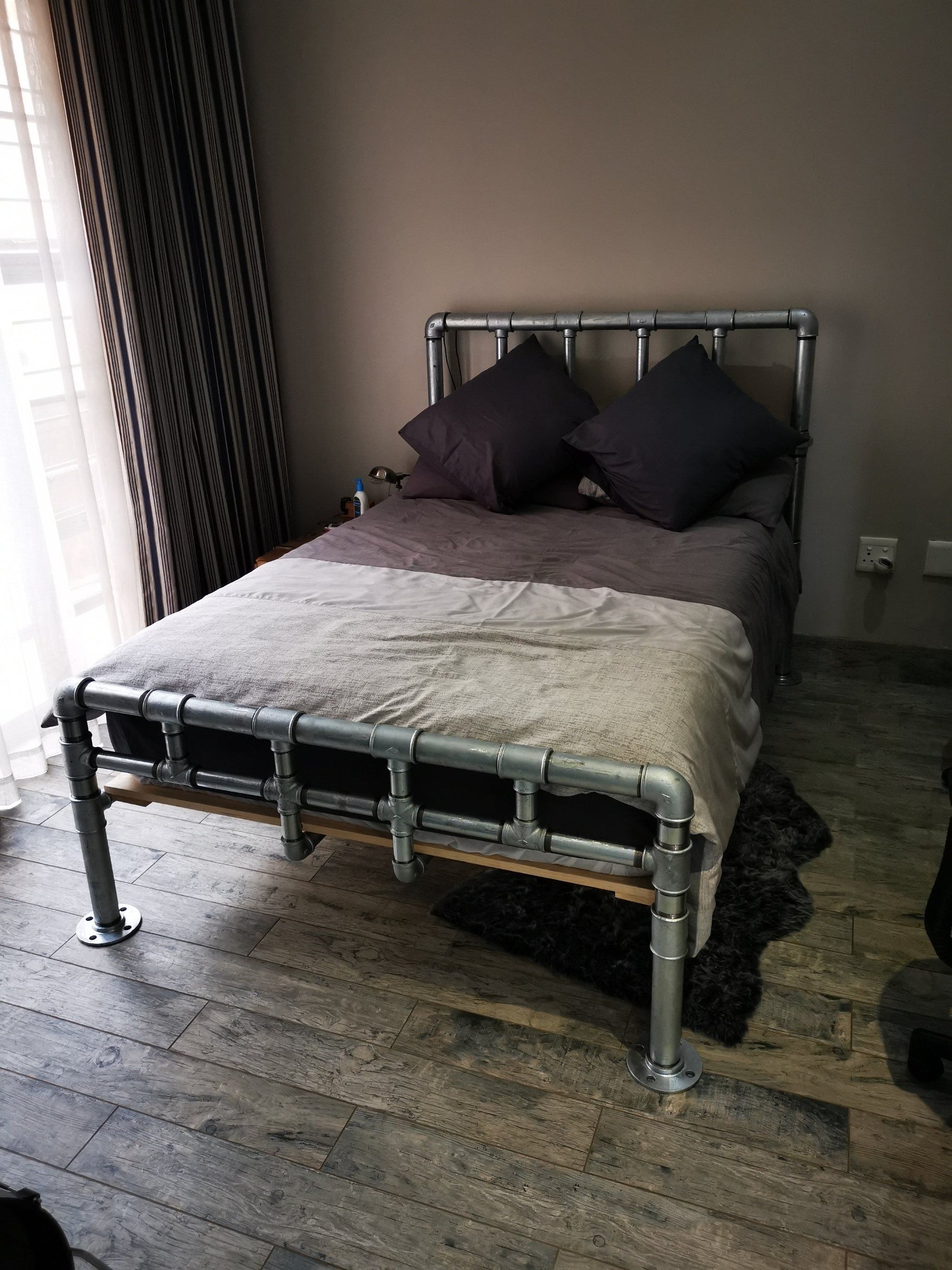 Pipe beds in 50x32mm pipe size format - Various options - Aluminium ...